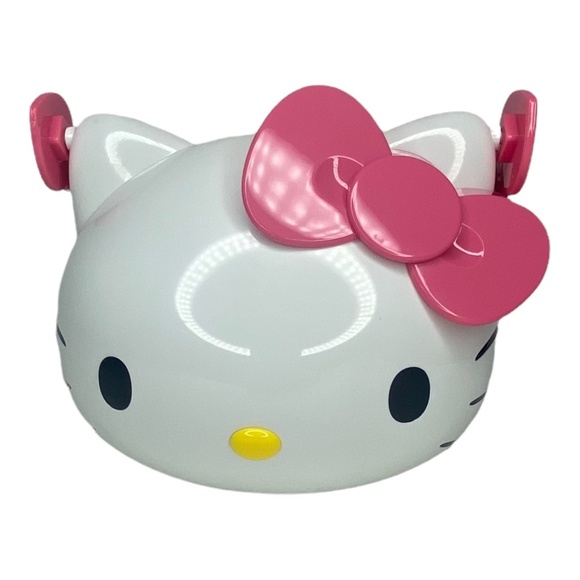 Universal | Other | Universal Studios Singapore Hello Kitty Popcorn ...